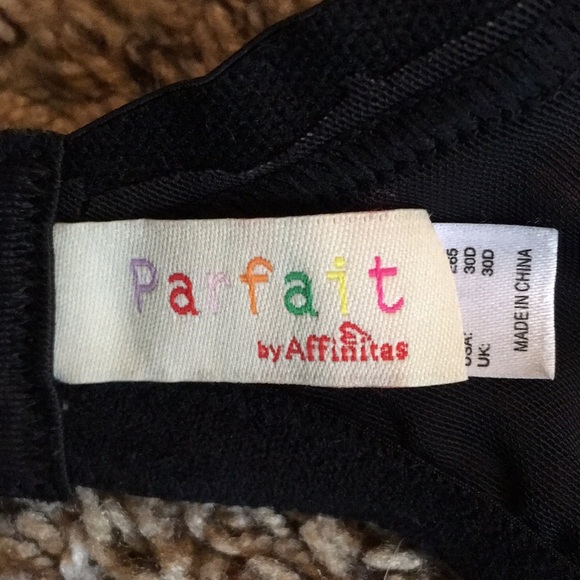 Parfait | Intimates & Sleepwear | Parfait By Affinitas Black Bra 3d ...